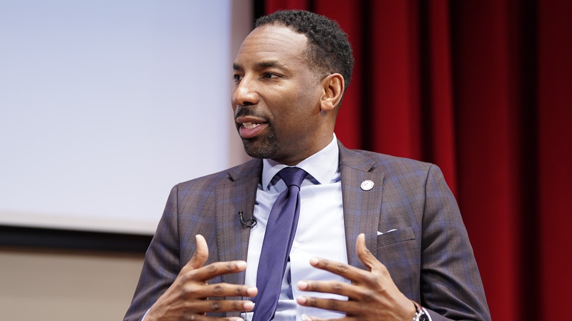 Atlanta Mayor Andre Dickens running for reelection | 11alive.com