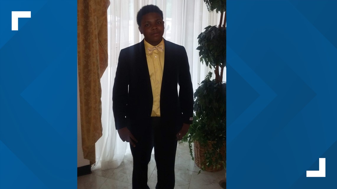 Shooting at Shell gas station in Decatur on Snapfinder Woods Dr ...