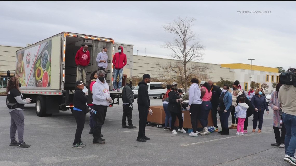 Hosea Helps seeks volunteers for Thanksgiving | 11alive.com
