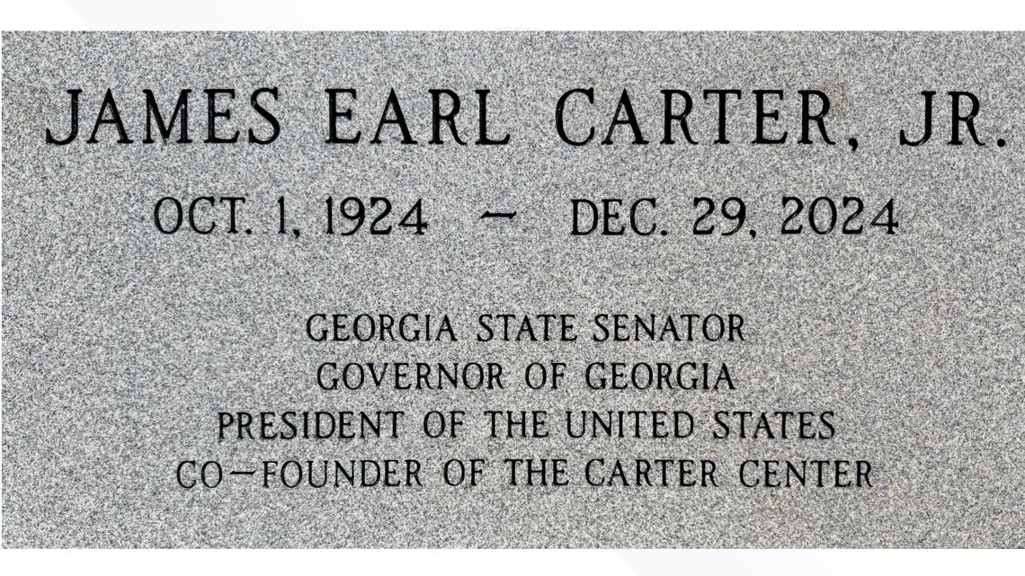 Jimmy, Rosalynn Carter's burial site photos released | 11alive.com