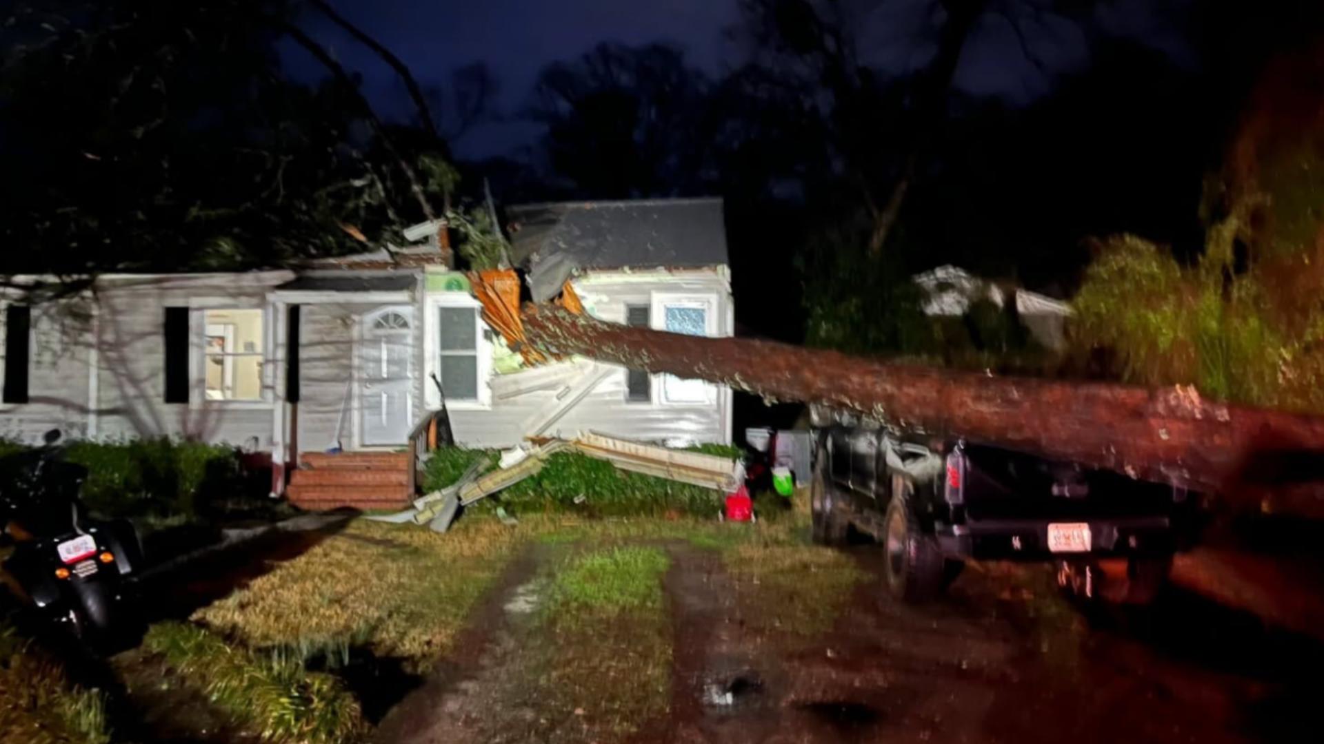 Damage tracker in metro Atlanta after strong storms & tornado warnings ...