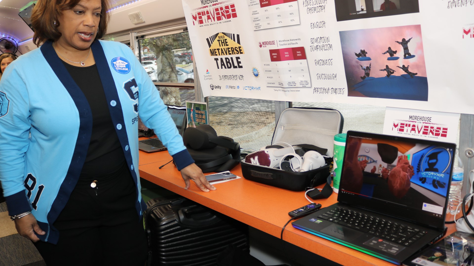 New mobile student center in DeKalb County | 11alive.com