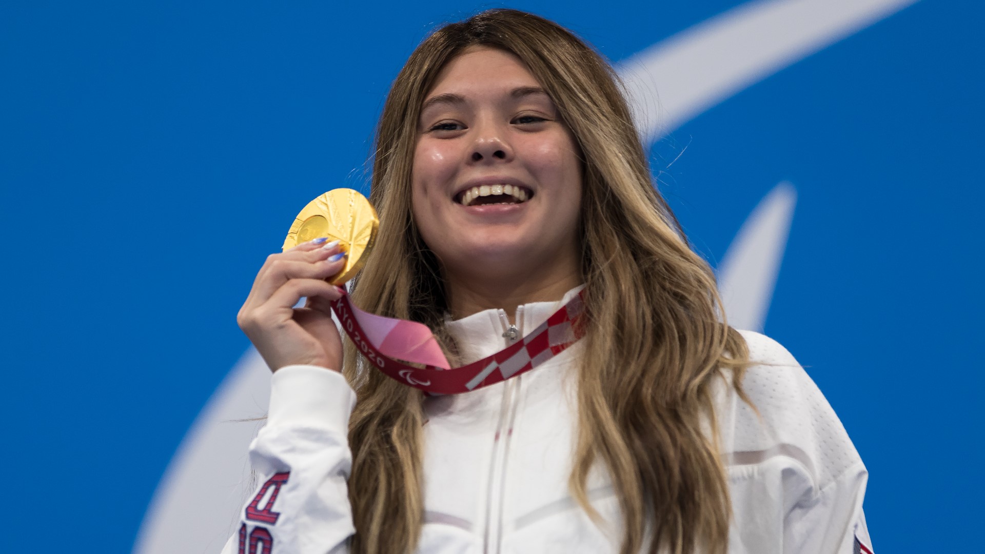 Gia Pergolini Paralympics world record set in 100m backstroke | 11alive.com