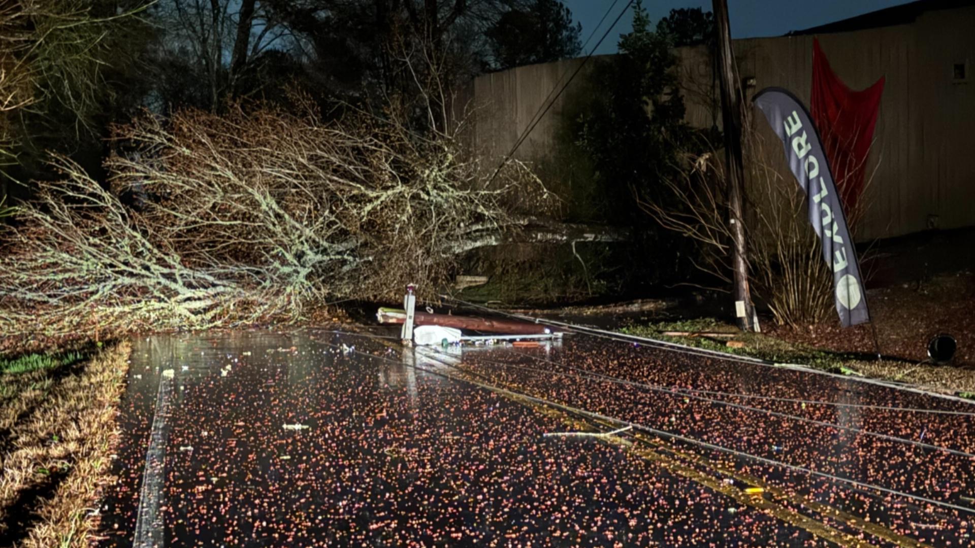 Damage tracker in metro Atlanta after strong storms & tornado warnings ...