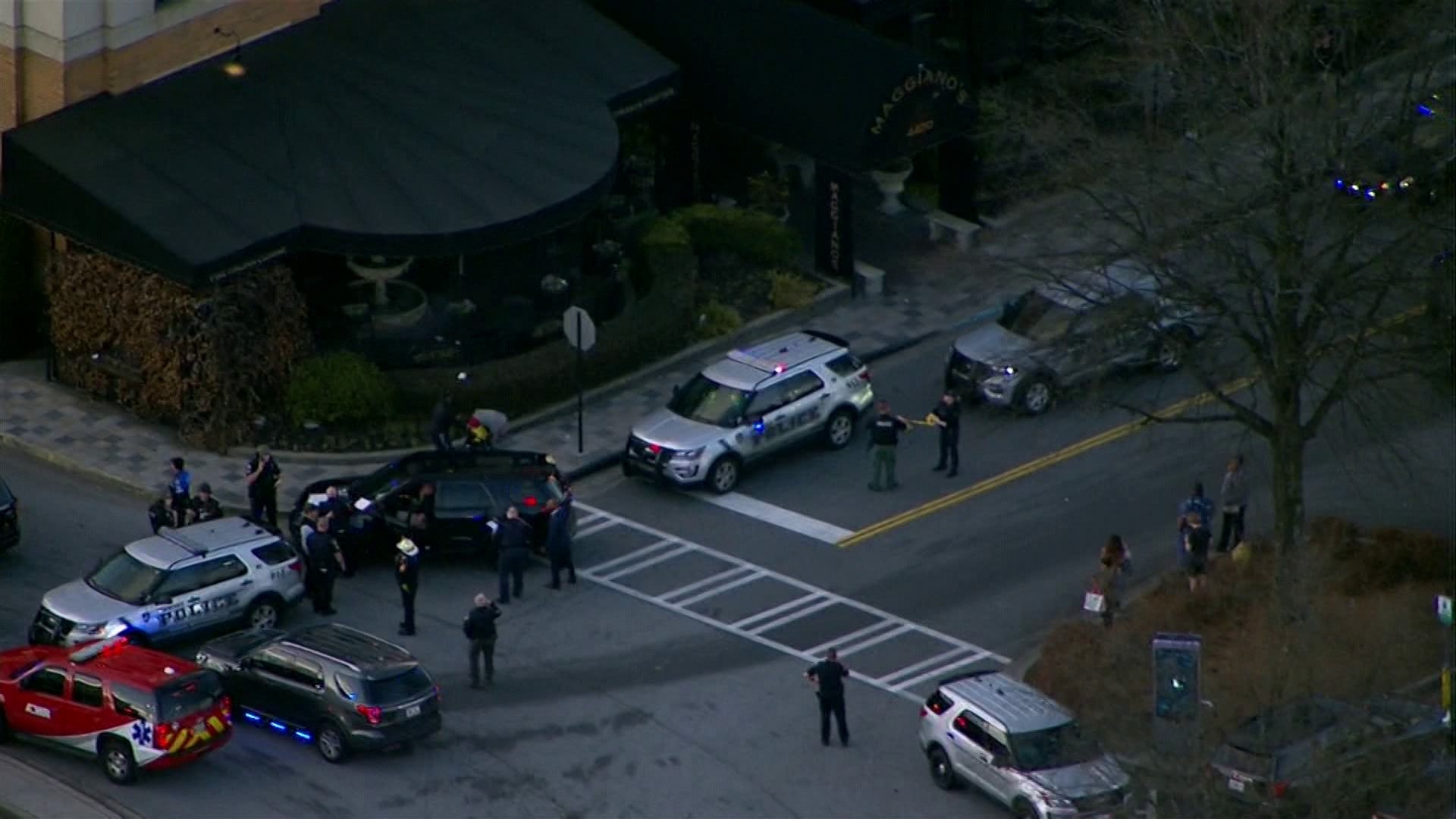 Photos | Shooting at Perimeter Mall | 11alive.com