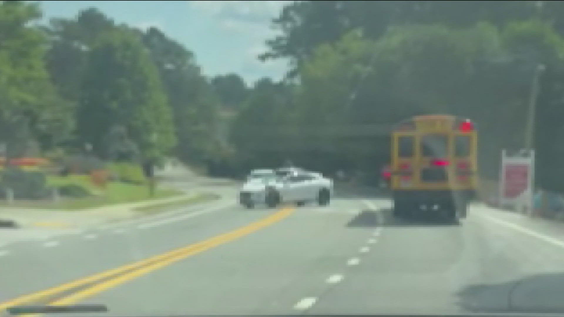 Video shows Waymo doing illegal pass of school bus in Atlanta | 11alive.com