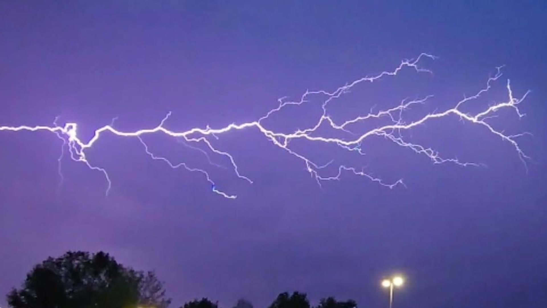 Georgia Tech scientist sets lightning record with 515-mile megaflash ...