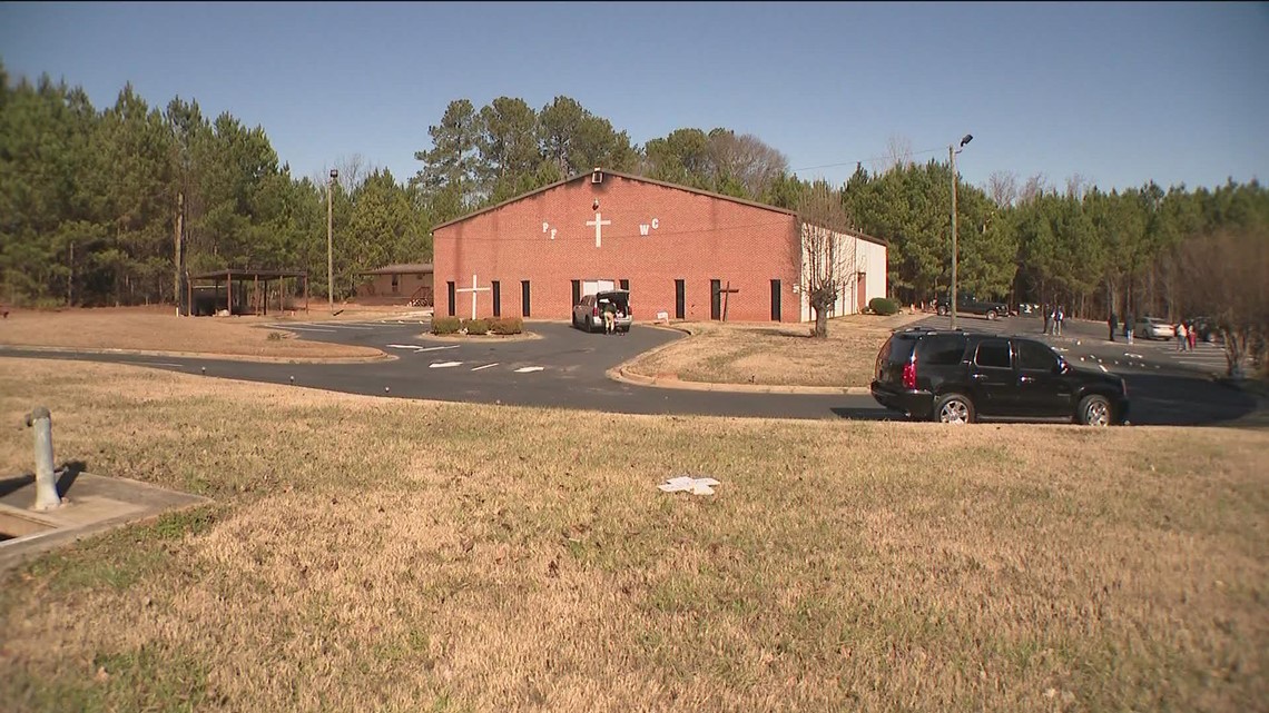 Pastor, community scrambles to rebuild after fire destroys Decatur ...