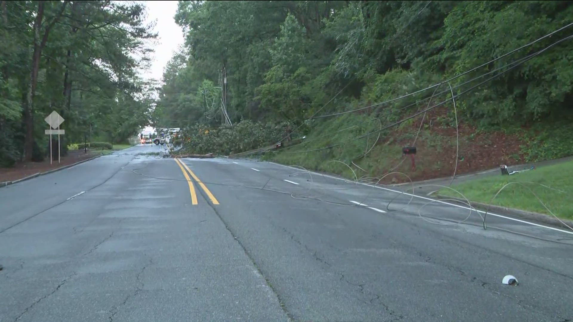 Georgia storms cause outages, flooding, downed trees overnight | Latest ...