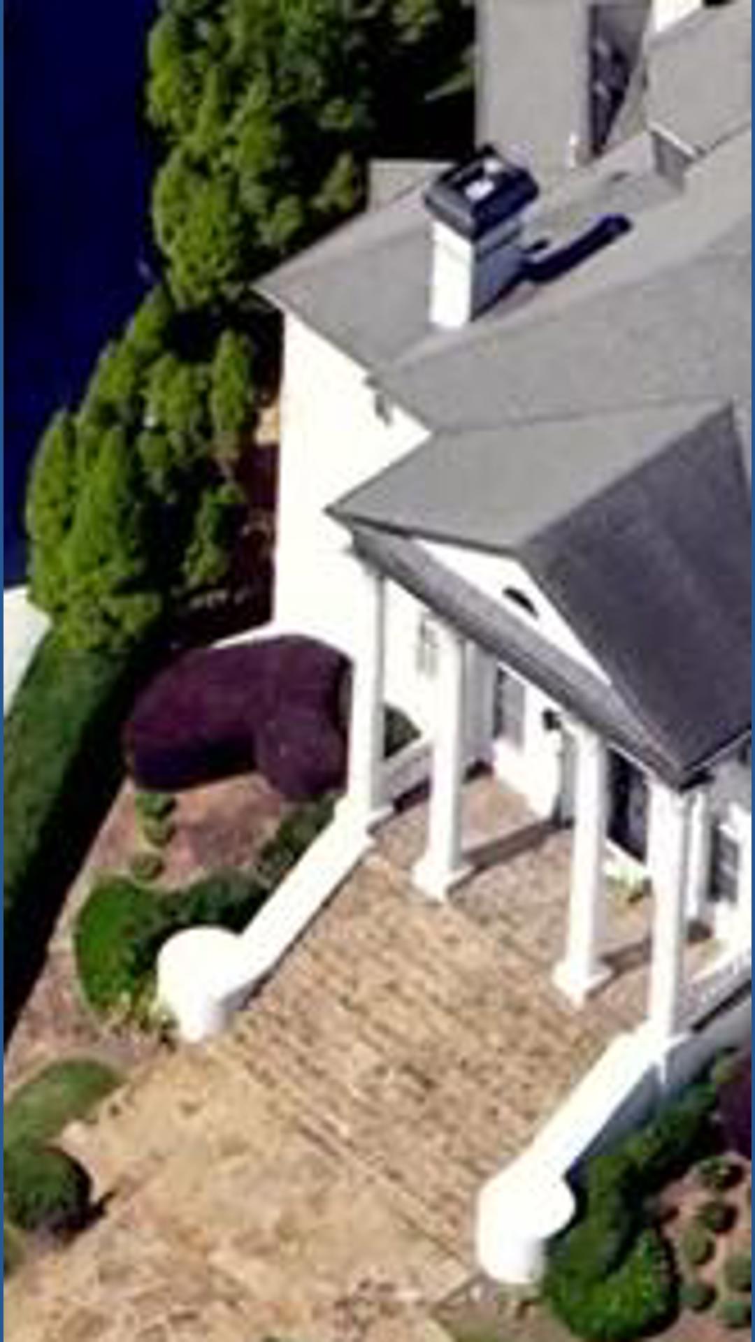 Johns Creek PD say they found family of 3 dead in murder suicide ...