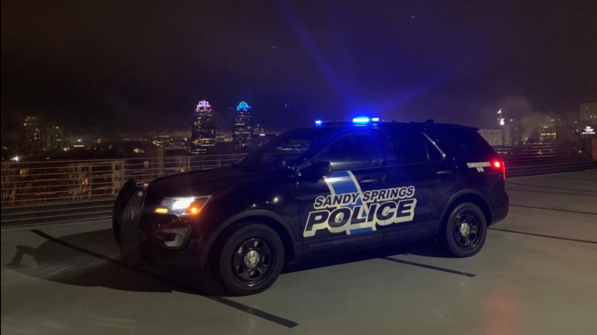 Shooting leaves 2 dead in Sandy Springs | 11alive.com