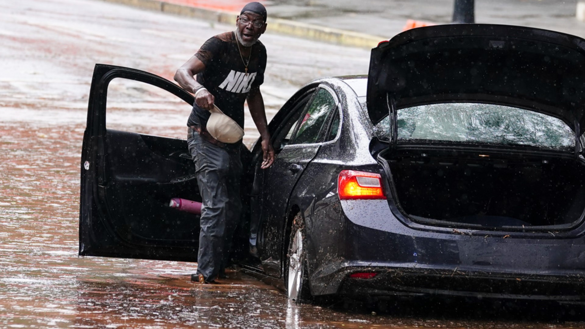City of Atlanta Watershed Management on flooding | 11alive.com