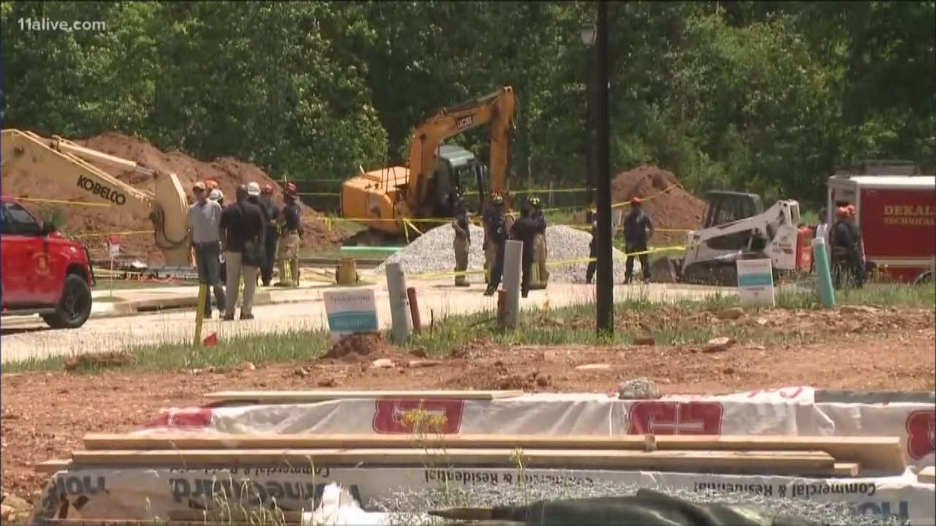 Construction worker dies on job site | 11alive.com