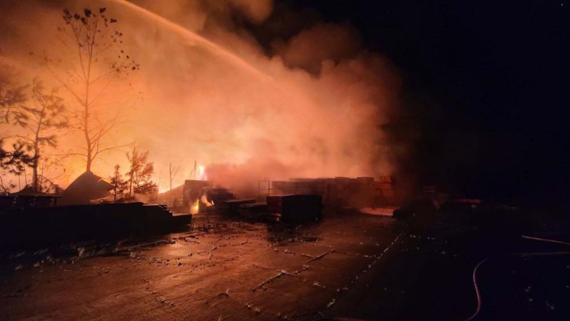 Hogan's Lumber fire in Athens officials say | 11alive.com