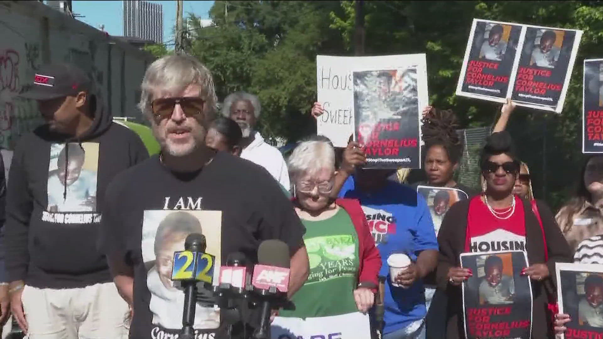 Local officials clear Pyror Street Atlanta homeless encampment ...