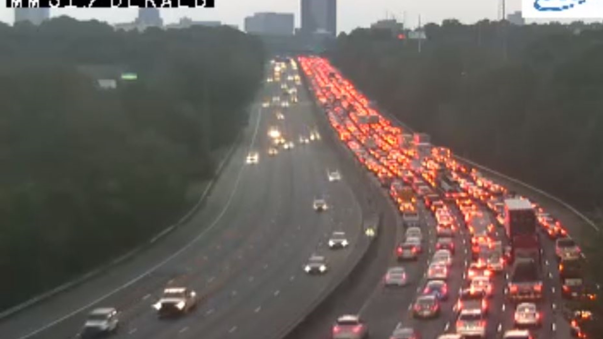 Crash I 285 west Ashford Dunwoody Chamblee Dunwoody | 11alive.com