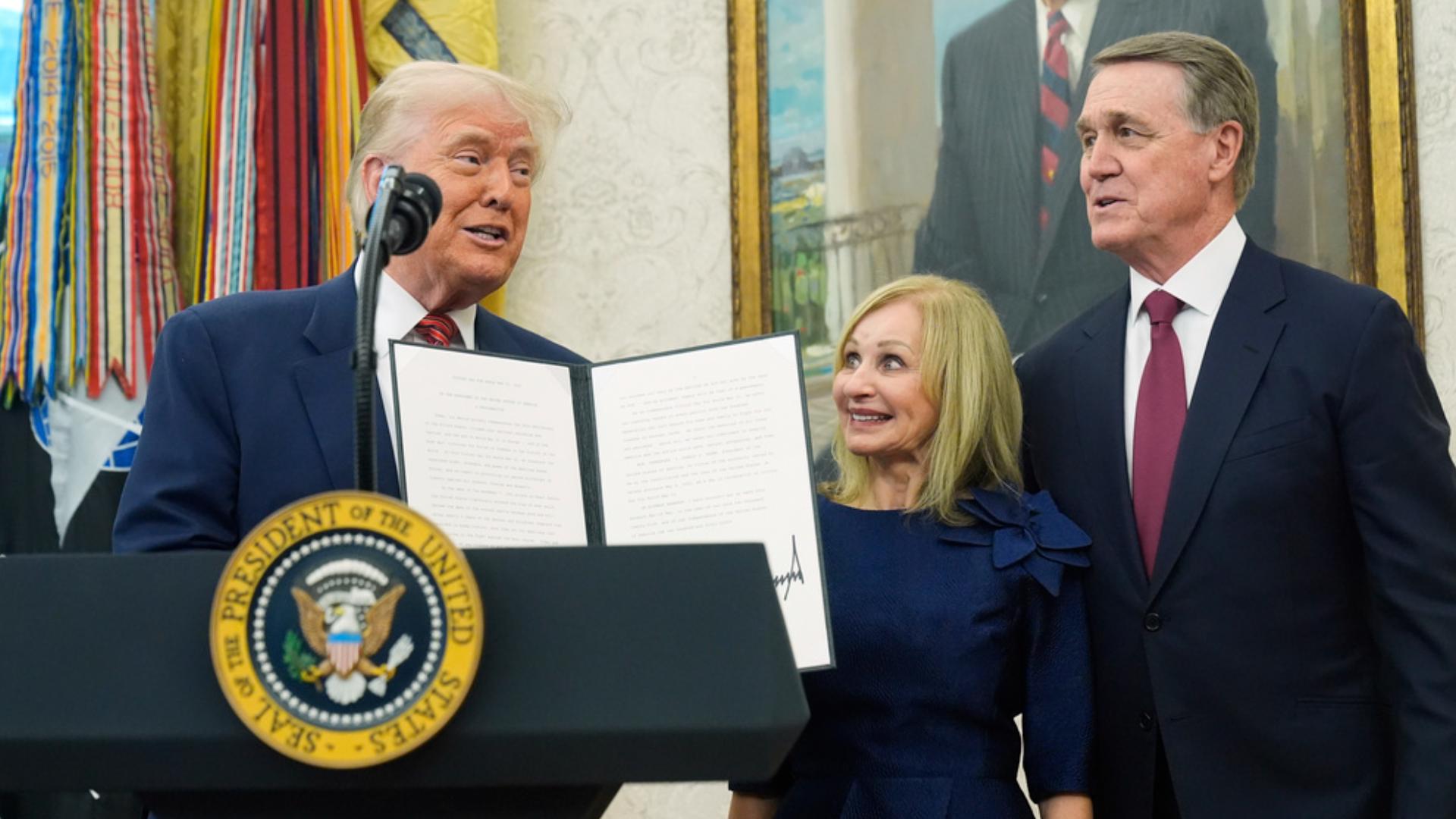 President Donald Trump swears in David Perdue as US Ambassador to China ...