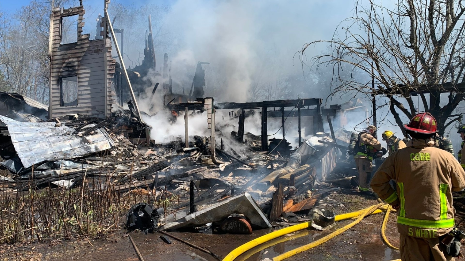 PHOTOS | East Cobb house destroyed by fire | 11alive.com