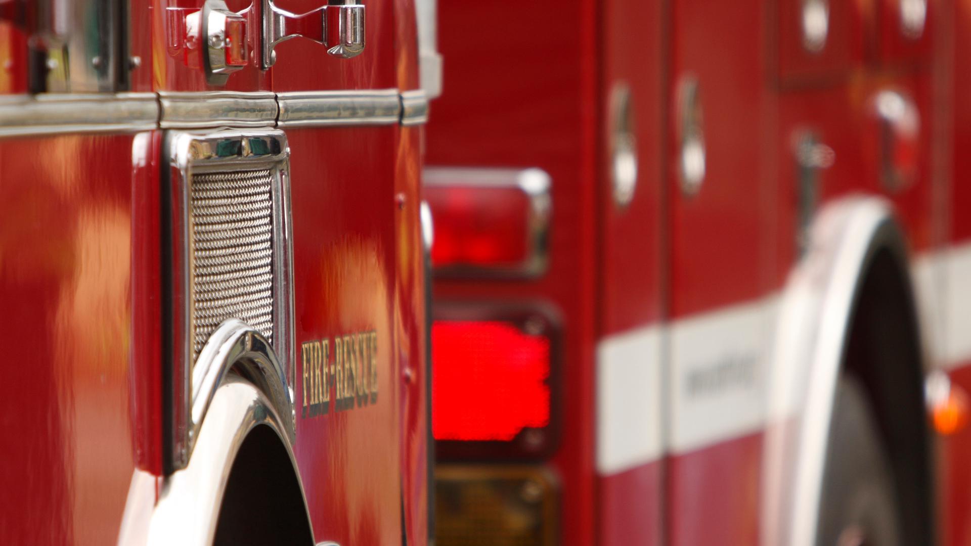 Brush fire in Gilmer County sparked by downed power lines, sheriff's ...