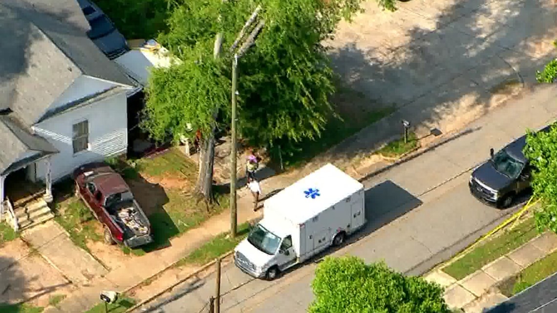 Newnan shooting on Salbide Avenue | 11alive.com