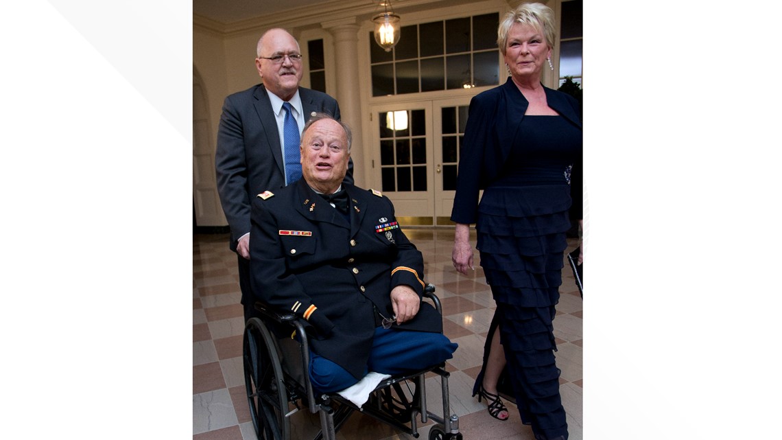 Max Cleland, former senator, dies at 79 | 11alive.com