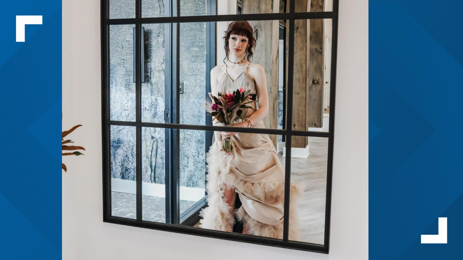 Apalachee High student wins custom gown design contest | 11alive.com