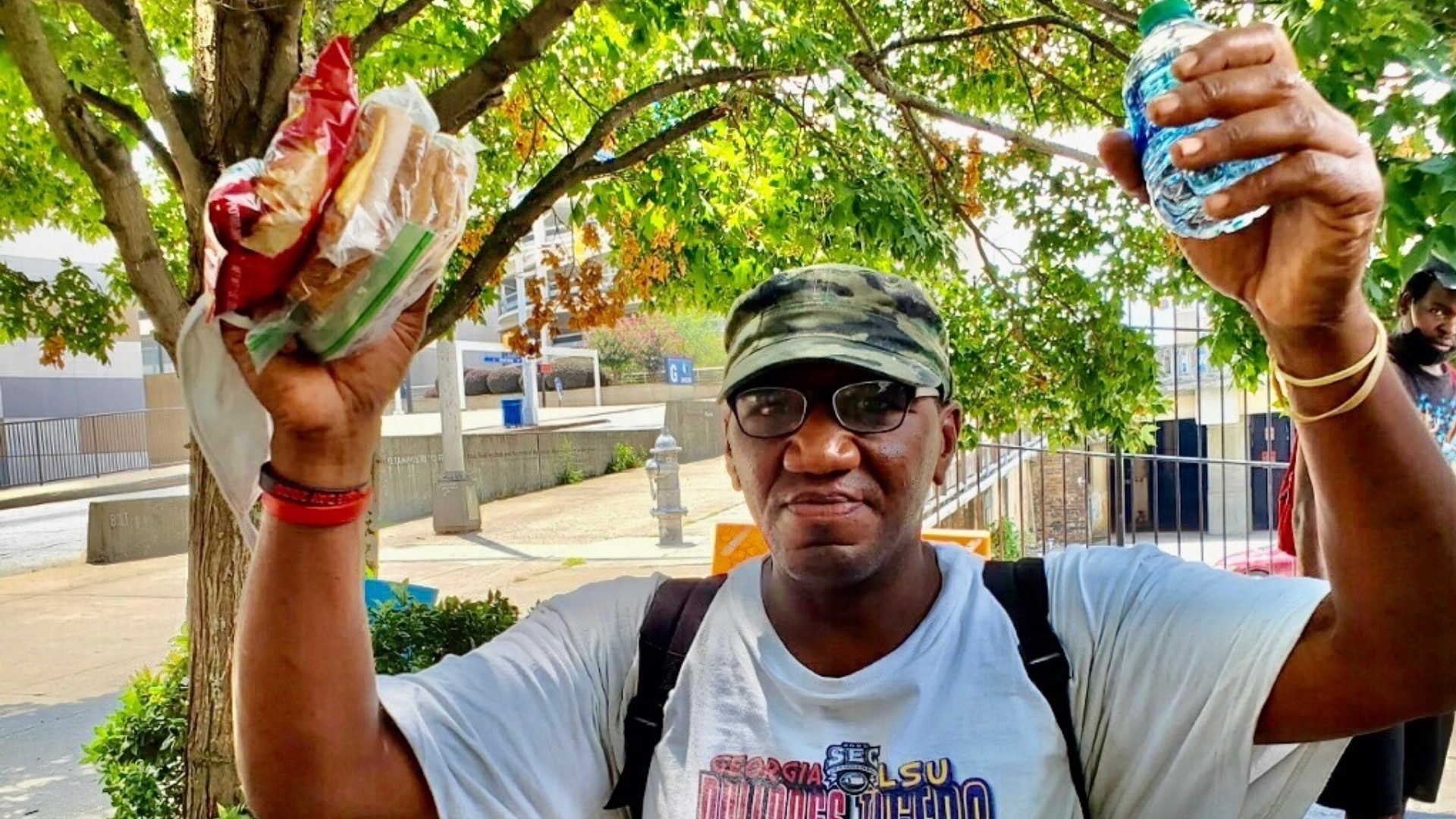 The Sandwich Project helping communities across metro Atlanta | 11alive.com