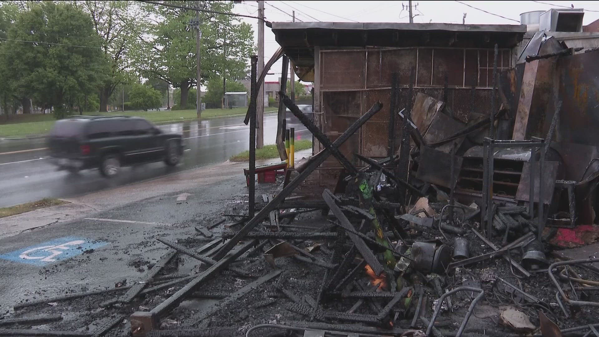 Owners of popular Jamaican restaurant say fire ripped through building ...