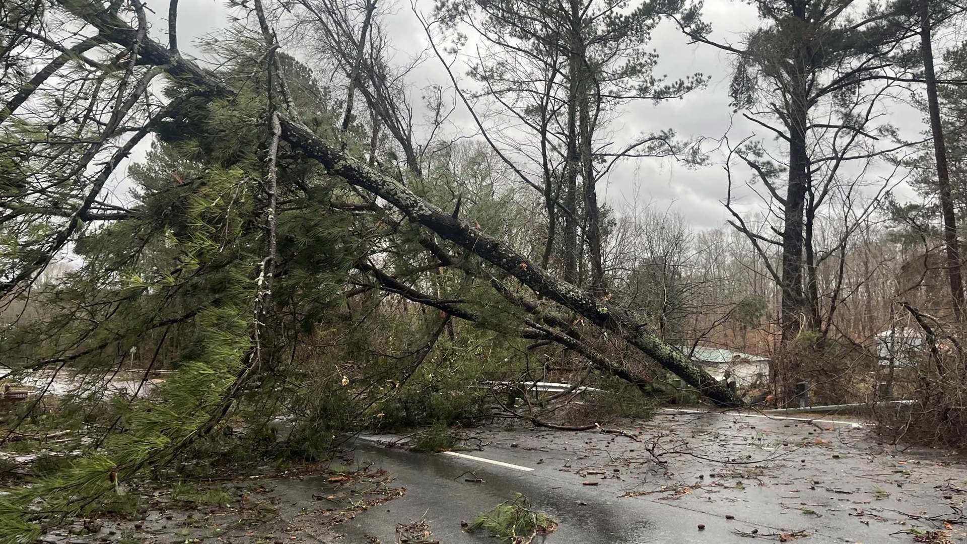 Six tornadoes confirmed across metro Atlanta connected to Sunday's ...