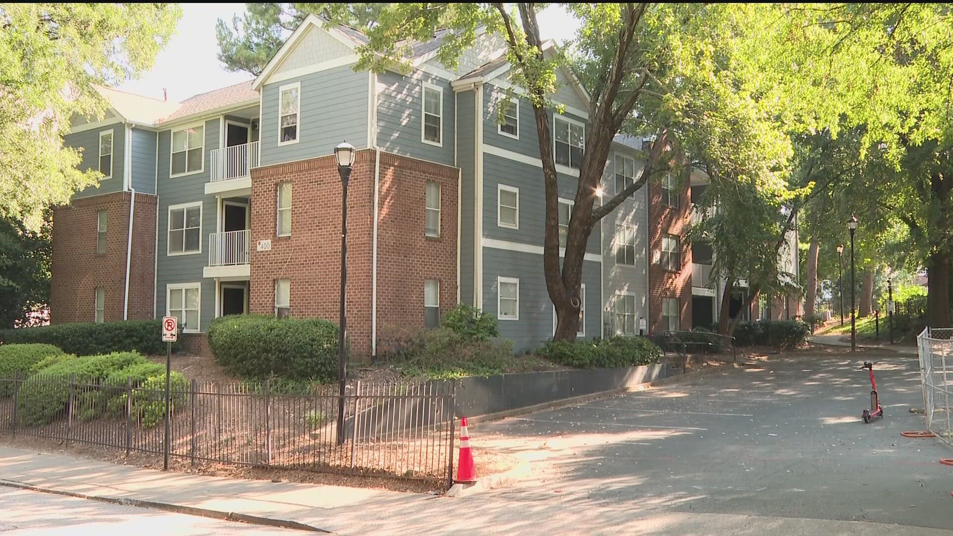 Neighbors complain of escorts, drugs, and break-ins near Castleberry ...