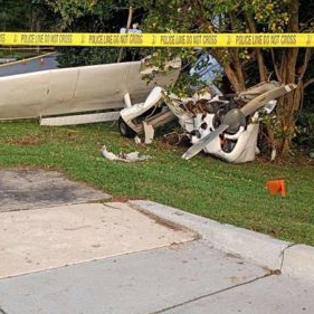 3 hurt; FAA, NTSB investigating Piper PA-28 crash in Brookhaven ...