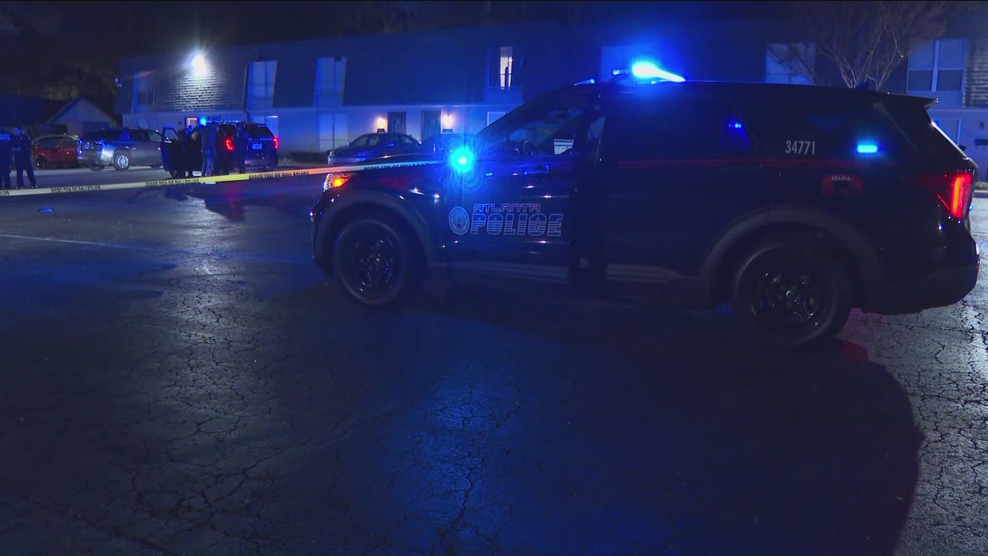 9-year-old, woman shot in leg at Atlanta apartment complex, police say ...