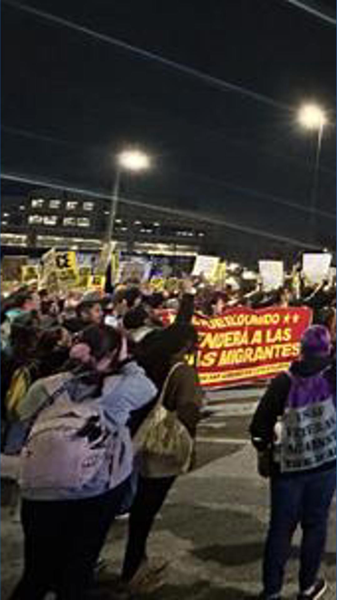 Group rallies in Atlanta after woman killed by ICE in Minneapolis ...