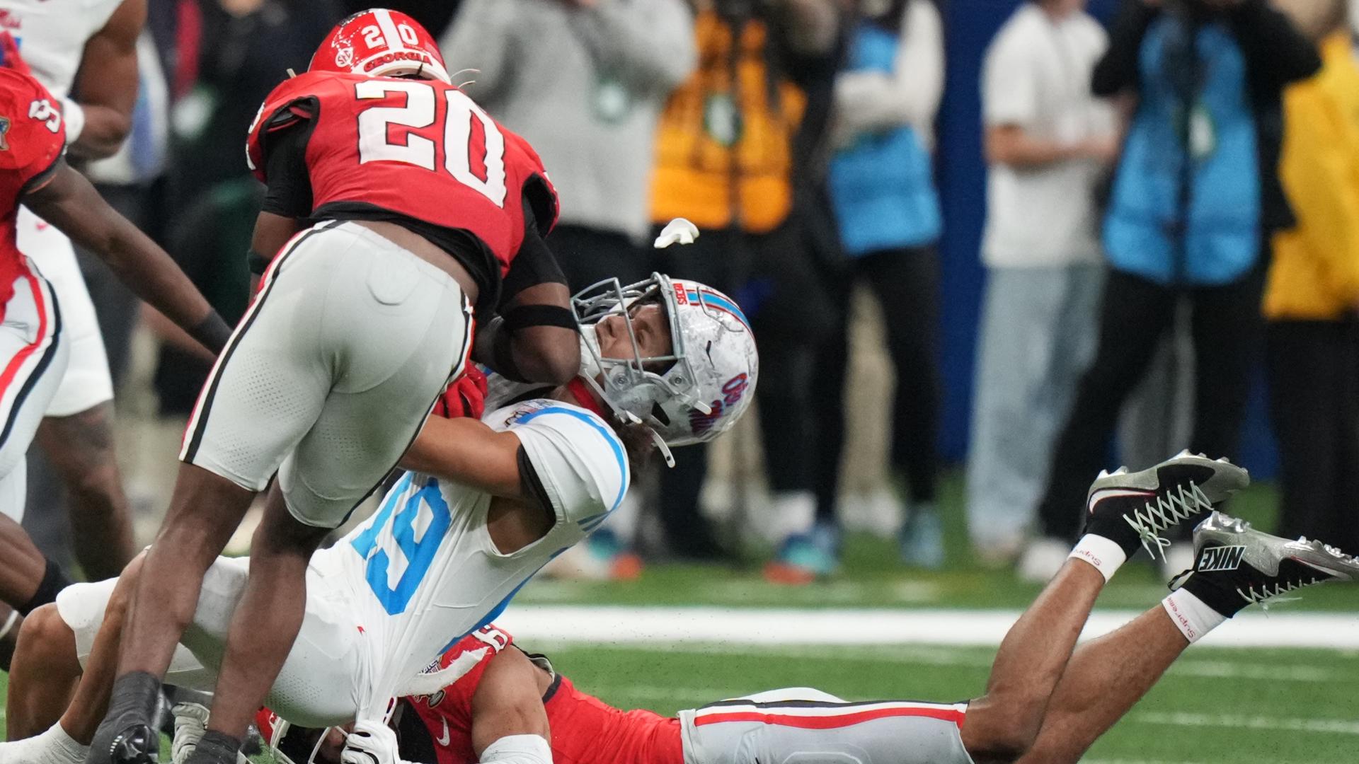 Should Georgia player have been ejected? Here's what the targeting rule ...