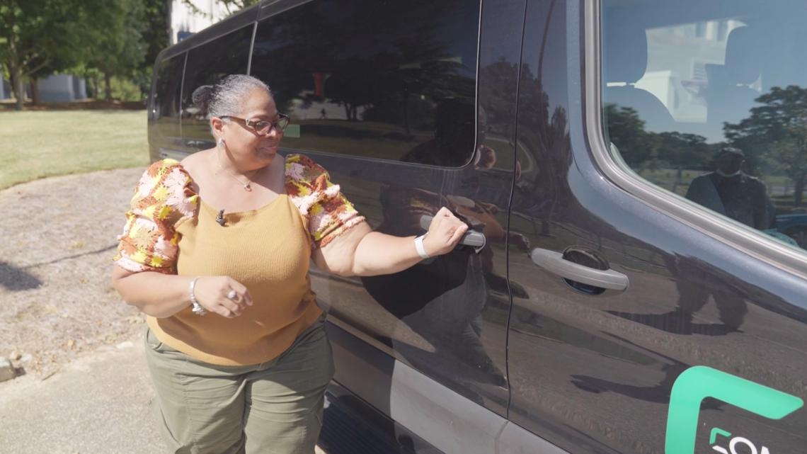 Sharing the ride to cut costs: Vanpooling grows in metro Atlanta ...