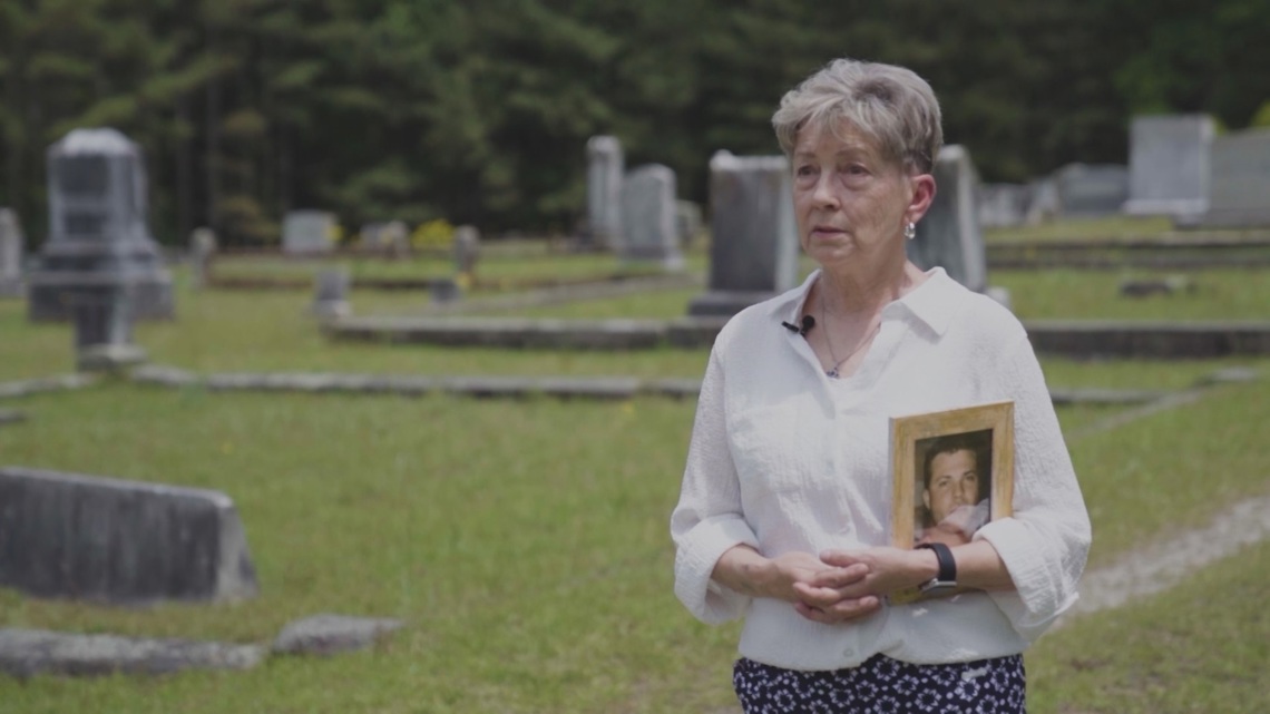 Families face delayed autopsy reports, states see medical examiner ...