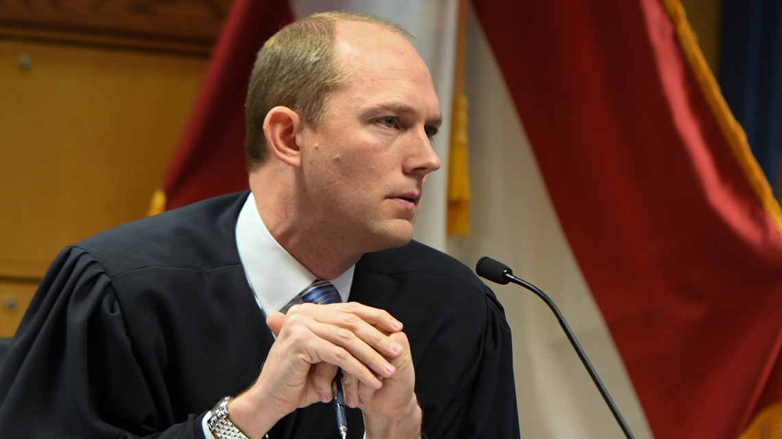 Georgia voters to decide prosecutor, judge in Trump election case ...