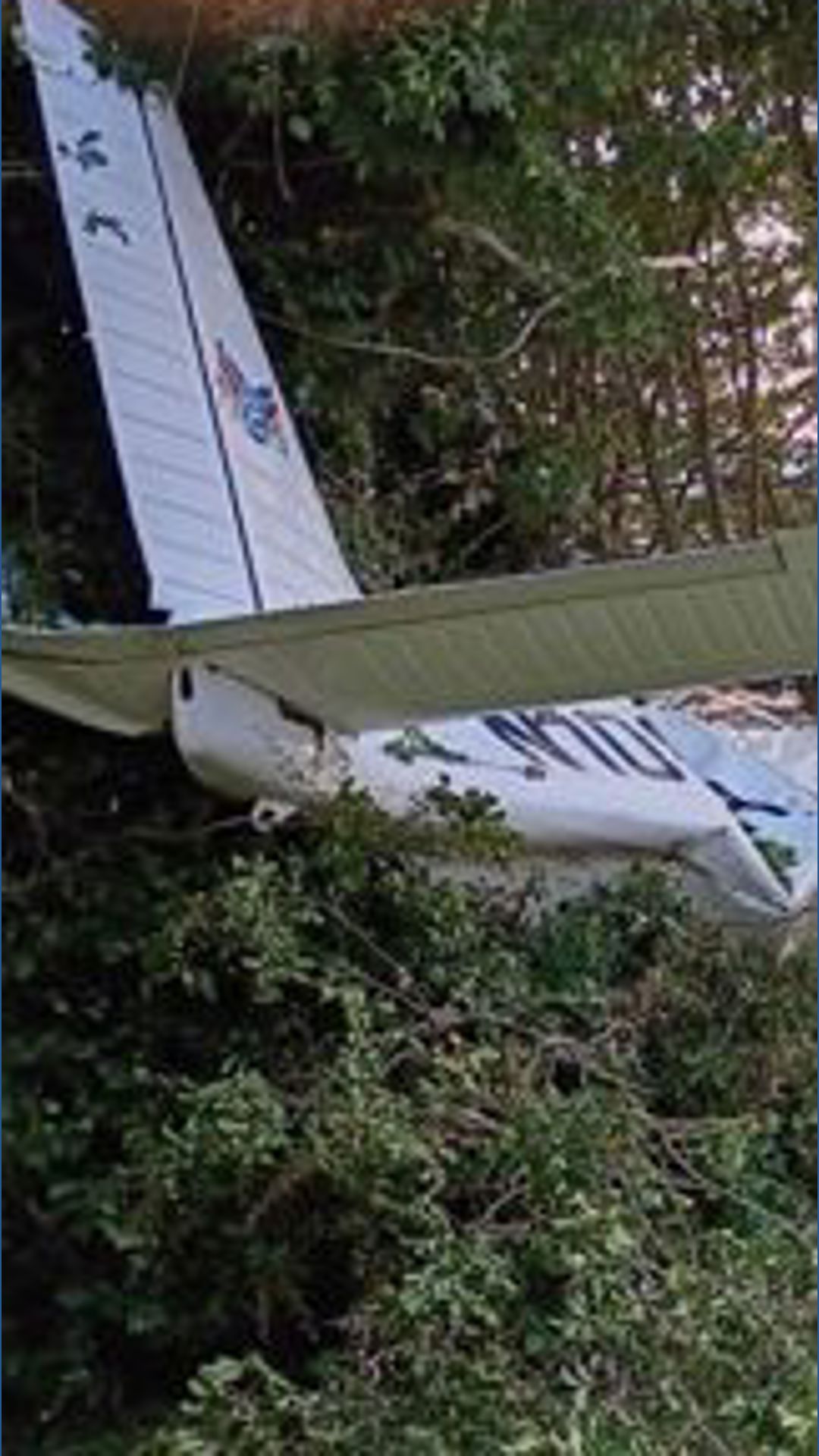 3 hurt; FAA, NTSB investigating Piper PA-28 crash in Brookhaven ...