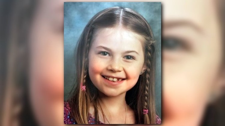 Officials: Mom accused of abducting Illinois girl one year ago has ties ...