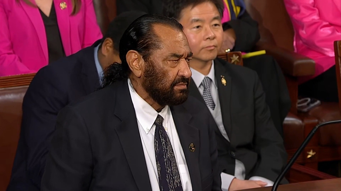 Texas Congressman Al Green removed during Trump's speech | 11alive.com