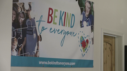Jordyn Moore's 'Be Kind to Everyone' campaign | 11alive.com