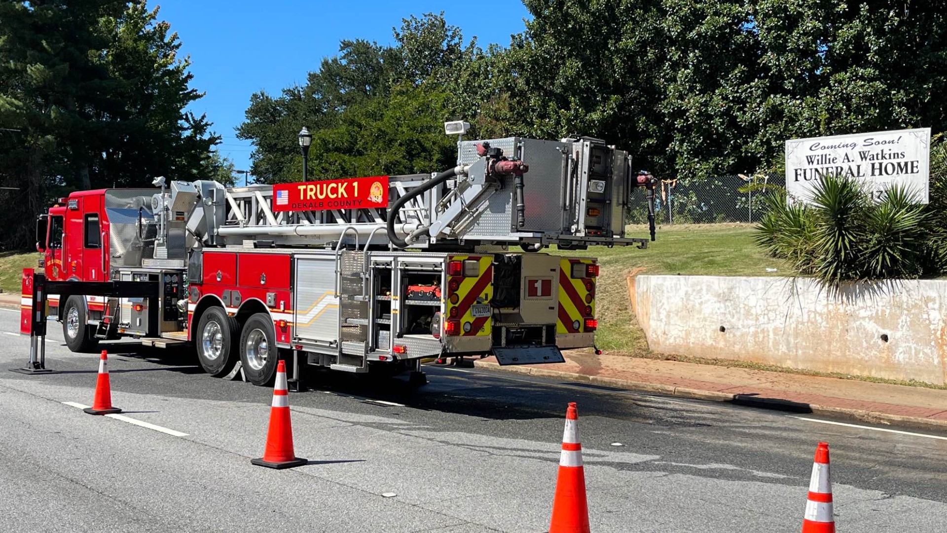 Fire at building, funeral home in DeKalb County | 11alive.com