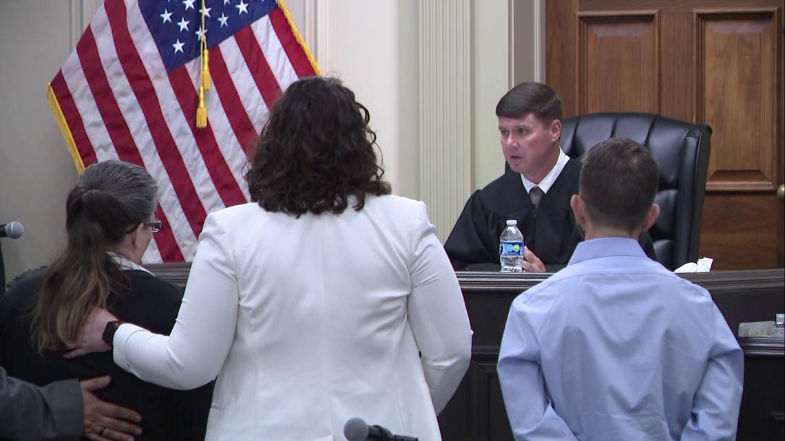 Parents admit guilt in case involving malnourished 10-year-old ...