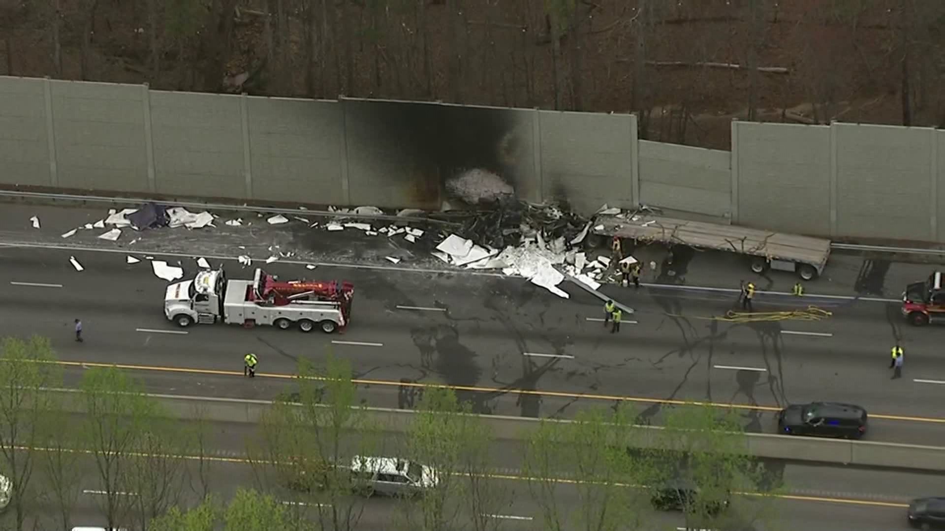 Atlanta traffic: All lanes blocked on I 85 South Gwinnett County | 11alive.com