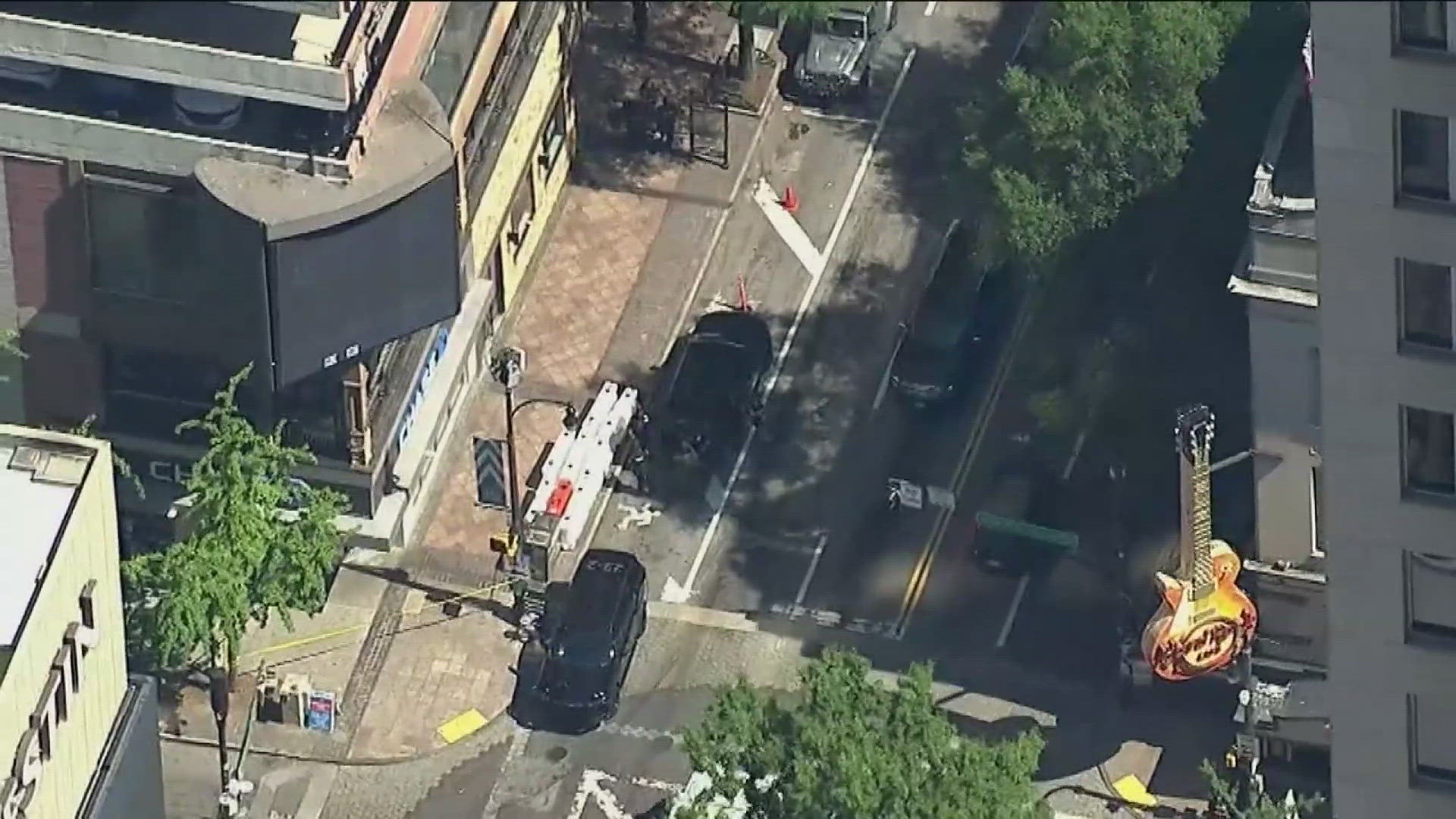 Bomb threat being investigated at federal building in downtown Atlanta ...
