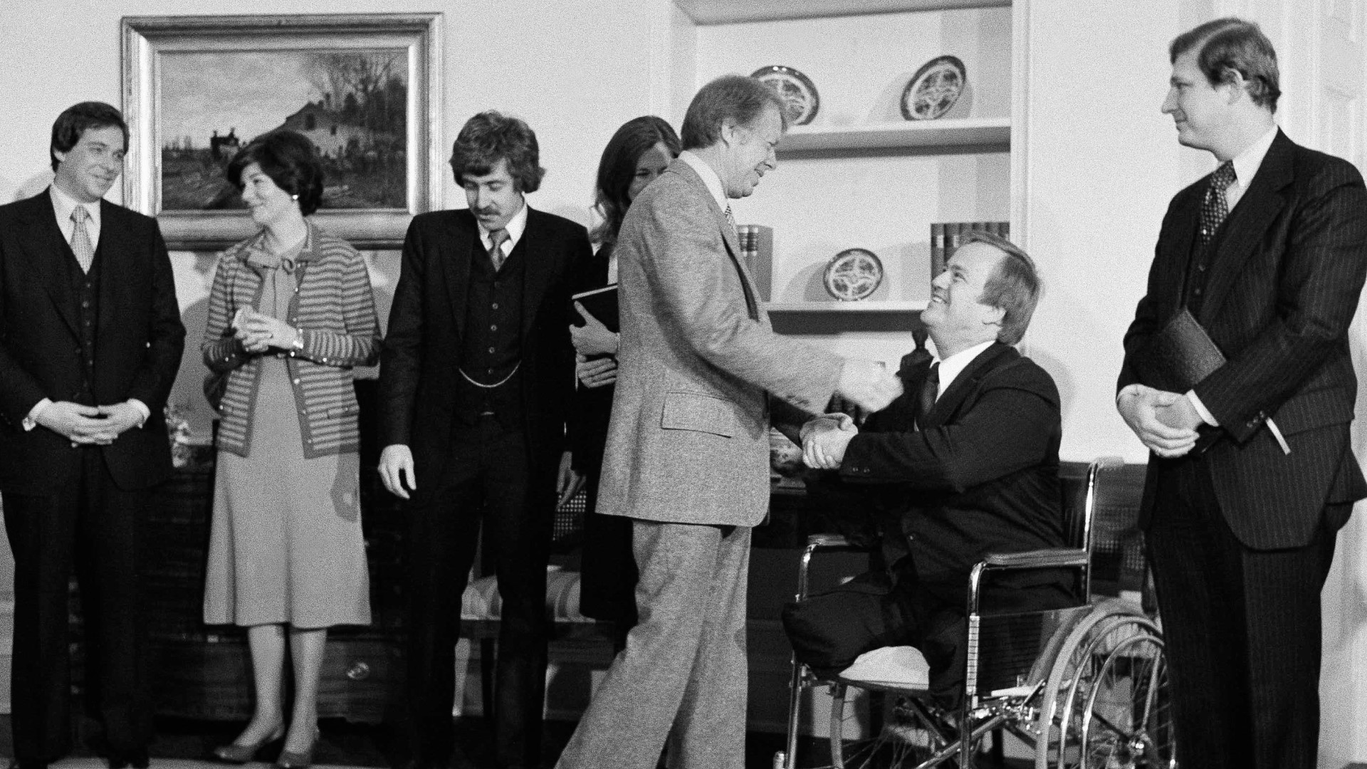 Max Cleland, former senator, dies at 79 | 11alive.com