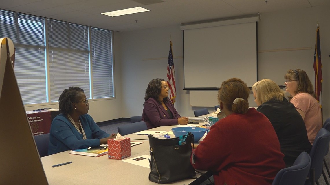 Homicide support group provides peace for victims' family | 11alive.com