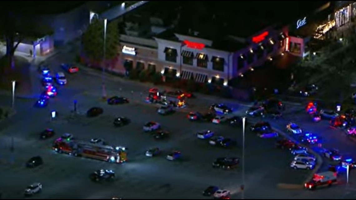 Photos | Shooting at Perimeter Mall | 11alive.com