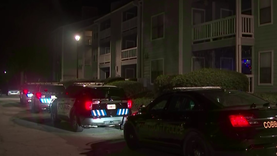 Swat Situation At The Franklin At East Cobb