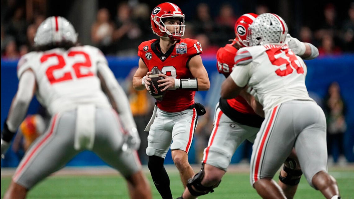 All about UGA football, their cheerleaders, band and mascot | 11alive.com